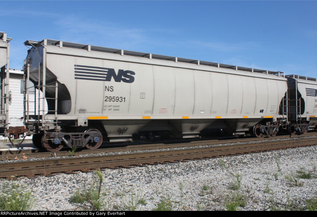 NS 295931 - Norfolk Southern